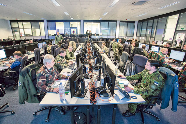 HQ AIRCOM stands up JFAC for Trident Juncture 2016 - Kaiserslautern ...