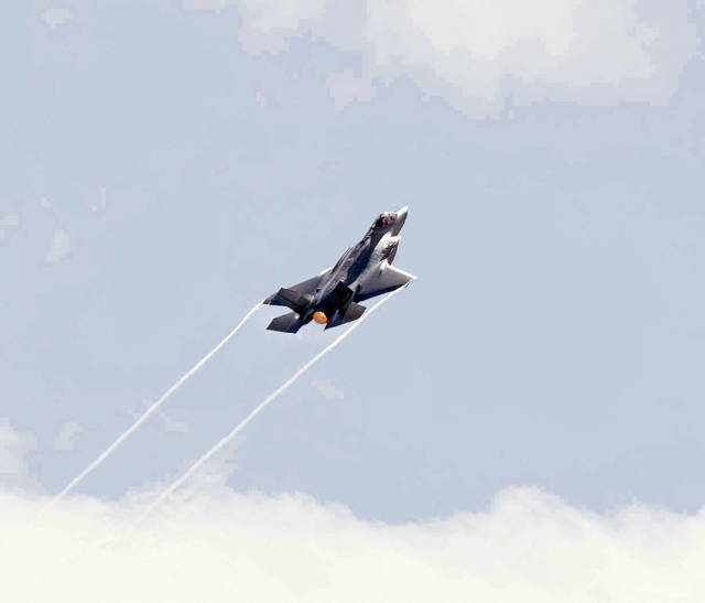 USAFE hosts first-ever basic fighter maneuver exercise at Ramstein ...